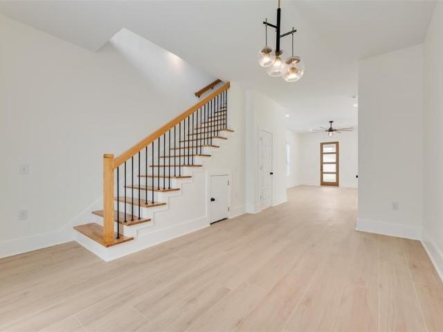 1206 Vermont Avenue, Dallas, TX