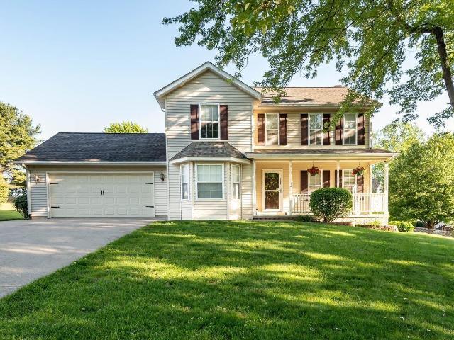 1206 W Acacia Court