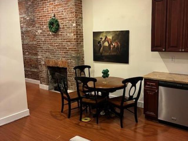 1206 Walnut Street # 1