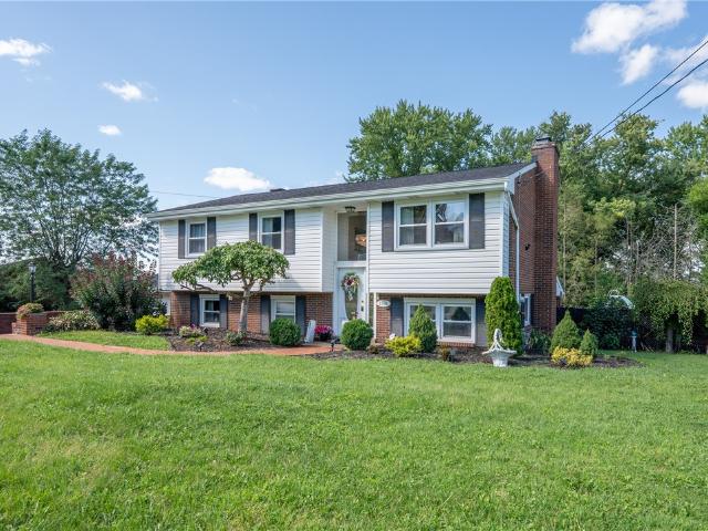 1206 Waverly Dr