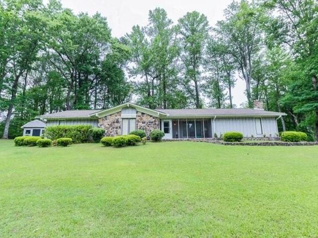1206 35th St, Haleyville, AL 35565
