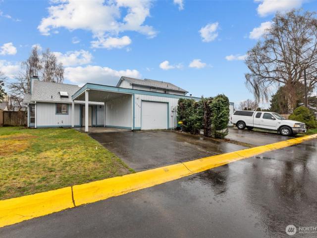 1206 31st St NE, Auburn, WA 98002 | MLS #2491 | Compass