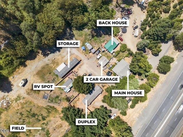 12071 Old Stage Rd, Gold Hill, OR 97525