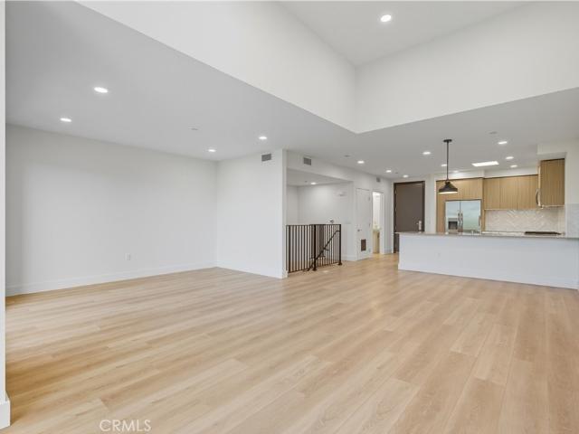 12078 Guerin Street 407
