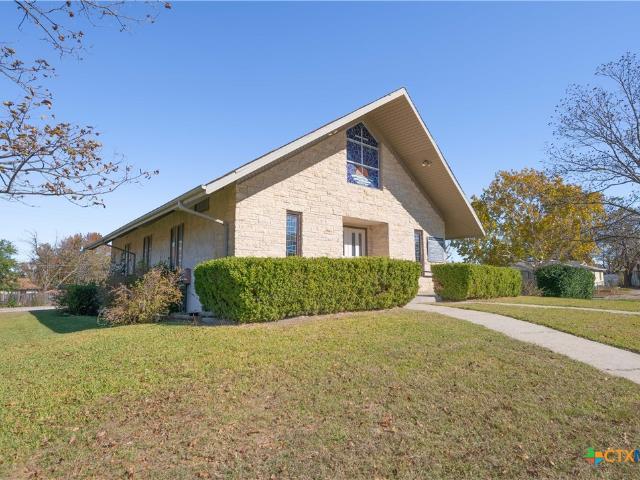 1207 Metropolitan Drive