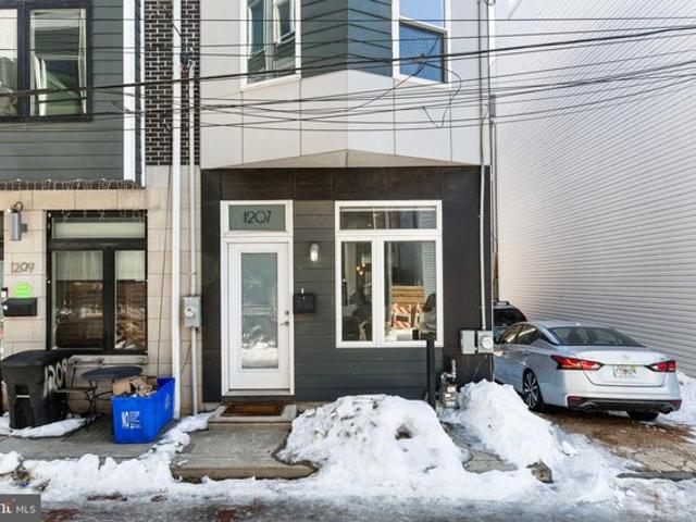 1207 N Etting St, Philadelphia, PA 19121