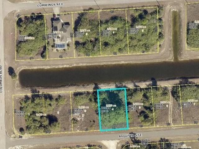 1207 Augusta St E, Lehigh Acres, FL 33974