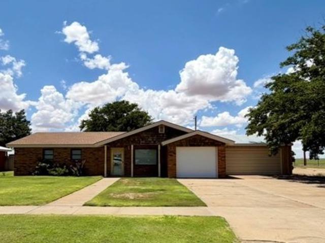 1207 Ave M, Seagraves, TX 79359