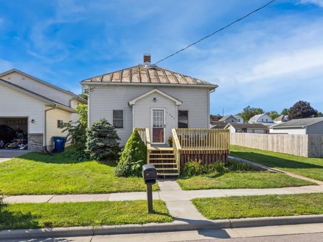 1207 Bangor St, Bangor, WI 54614