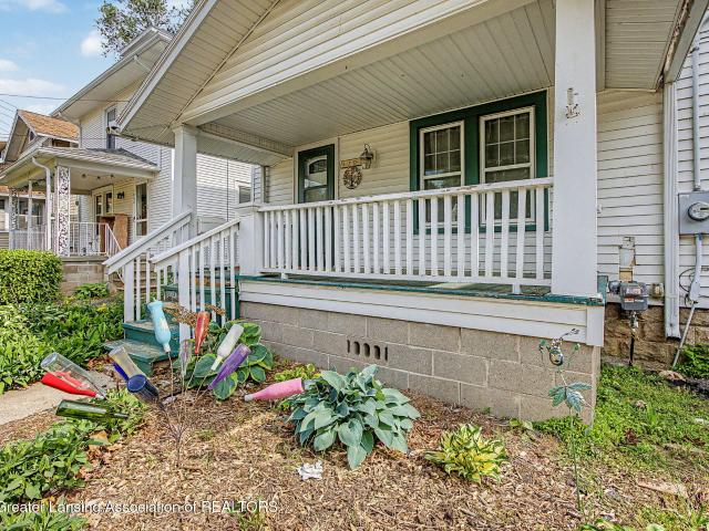 1207 Edward Street