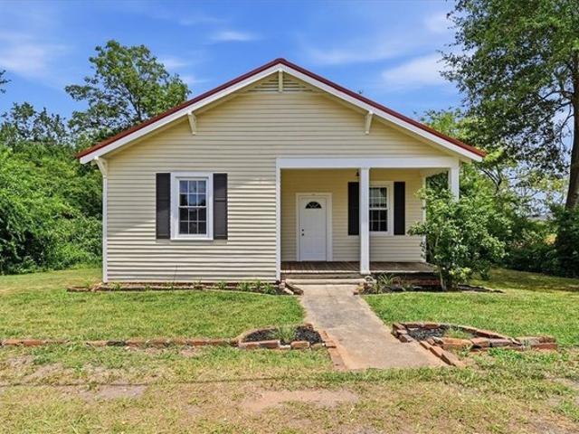 1207 Goddard Ave, Seneca, SC 29678