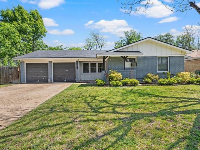1207 Pembrook Dr, Waco, TX 76710