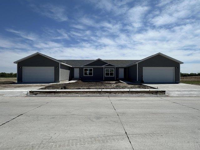 1207 S 1st St, Columbus, NE 68601