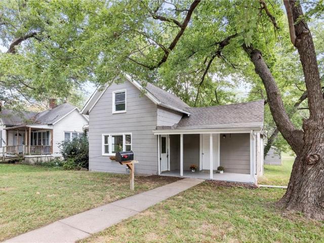 1207 S 2nd St, Leavenworth, KS 66048 | MLS #2621