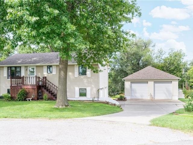 1207 Saint Paul Ave, Excelsior Springs, MO 64024