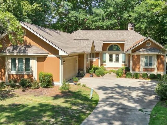 1207 Spinnaker Dr, North Myrtle Beach, SC 29582