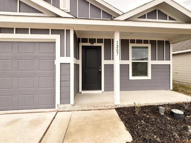 1207 Tallow Trail