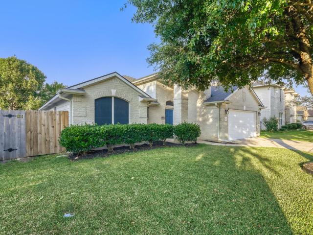 1207 Utopia Ln