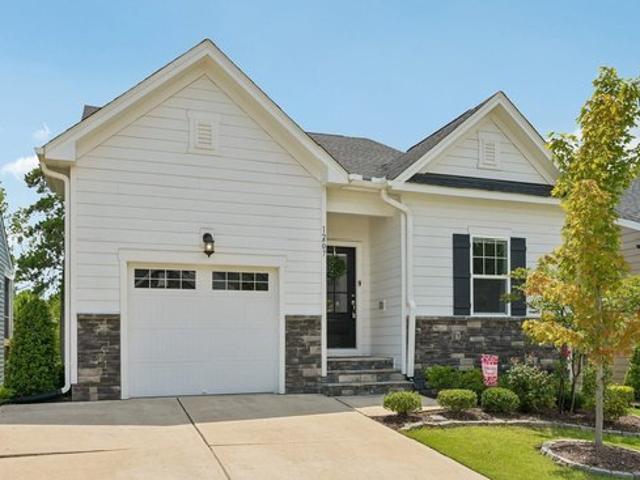 1207 White Flint Cir, Durham, NC 27703