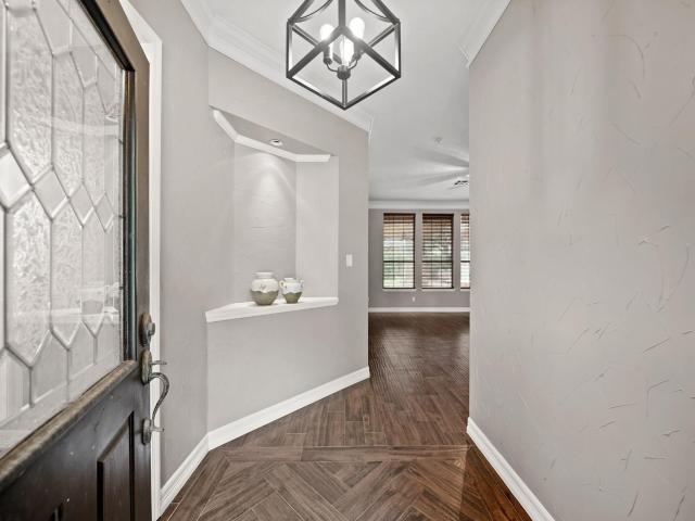 1207 Wildewood Court