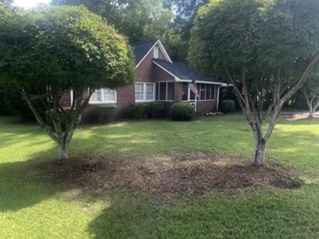 1207 4th Ave, Clanton, AL 35045