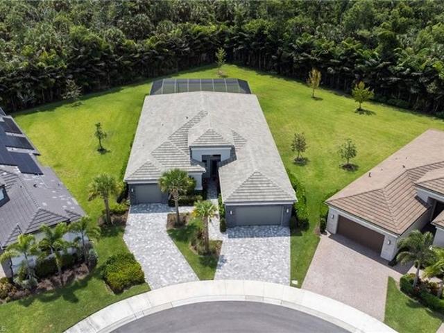 12083 Azalea Way, Naples, FL 34120