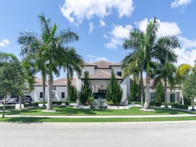 12088 NW 69th Ct, Parkland, FL 33076