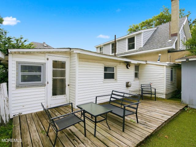 1208 Maplewood Road