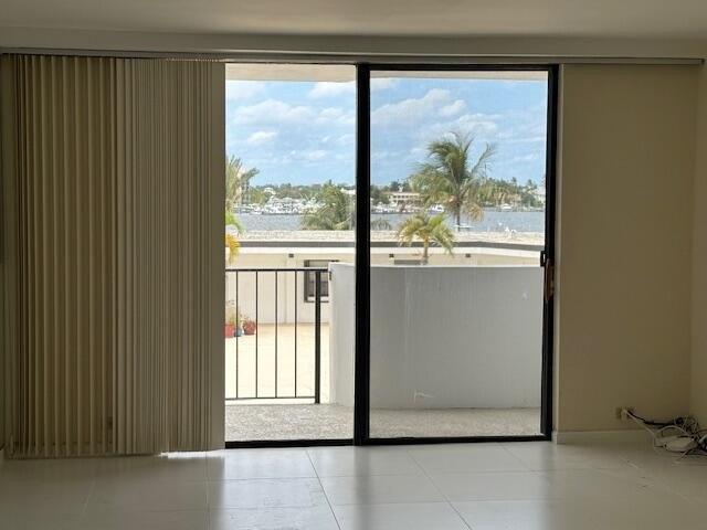 1208 Marine Way Unit 108, North Palm Beach, FL 33408