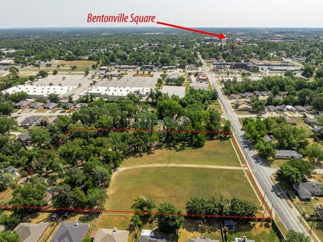1208 NW 3rd /Pt St Lot Pt, Bentonville, AR 72712