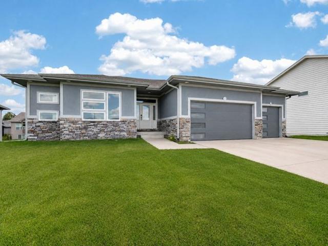1208 NW 4th Ct, Grimes, IA 50111