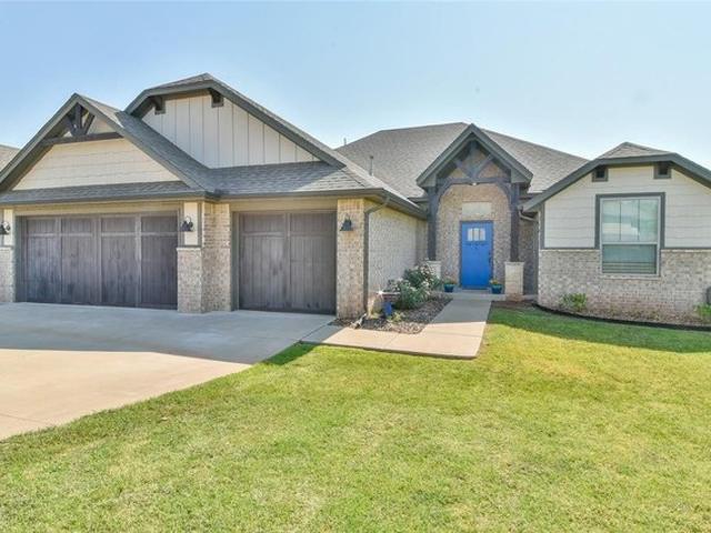 1208 N Wisteria Ter, Mustang, OK 73064
