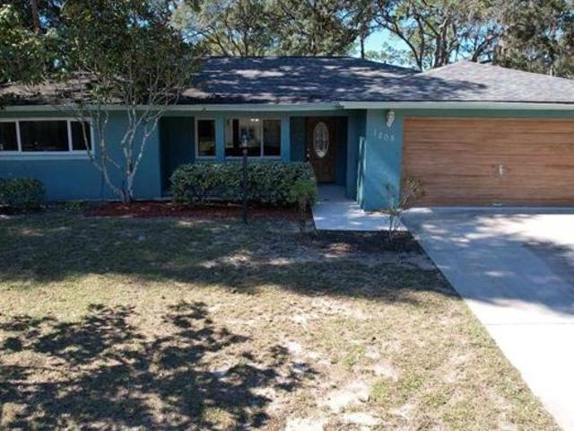 1208 N Tiger Point, Lecanto, FL 34461 in Lecanto, Florida