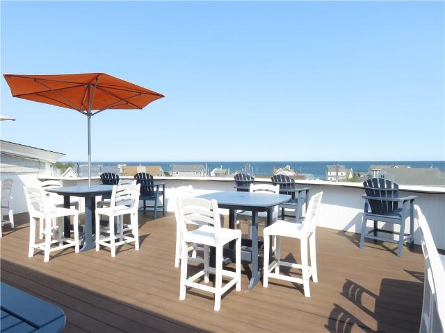 1208 Ocean Road
