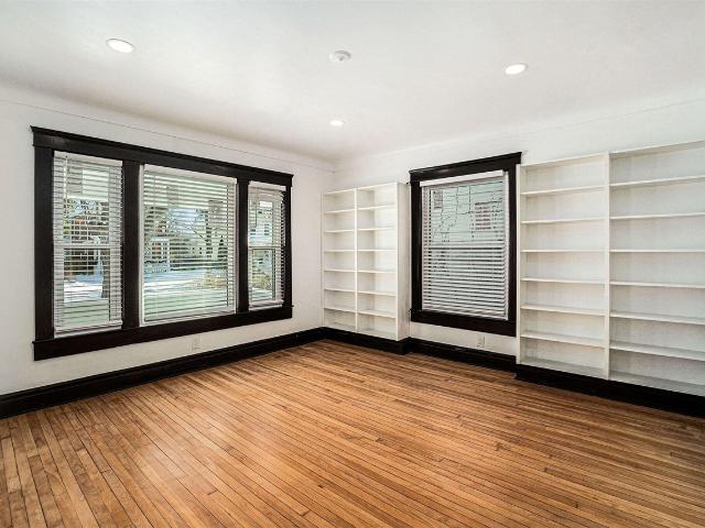 1208 Olivia Avenue