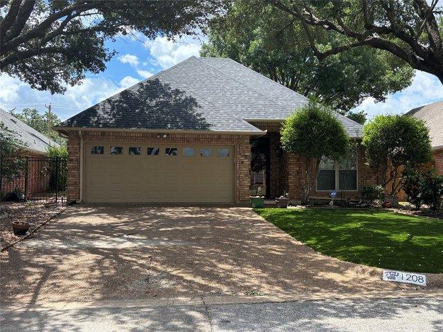 1208 Oriental Ave, Arlington, TX 76011