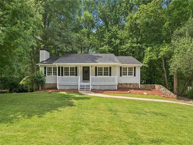 1208 Acorn Ln, Woodstock, GA 30189