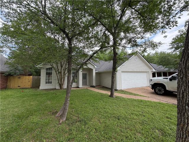 1208 Bayou Woods Drive
