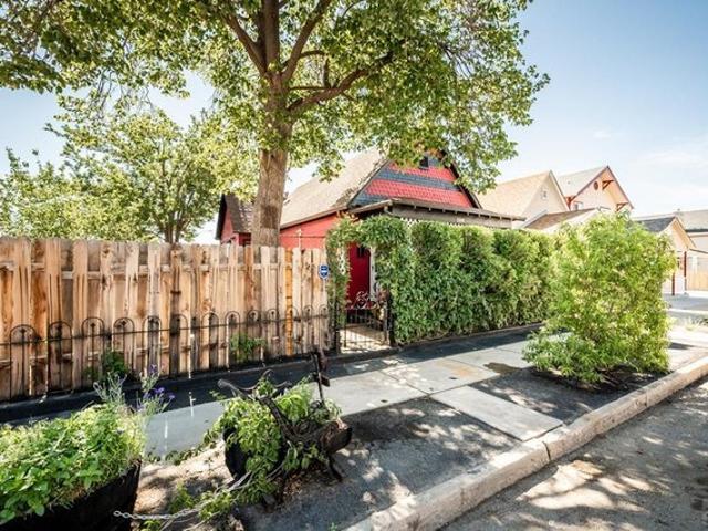 1208 Bohmen Ave, Pueblo, CO 81006