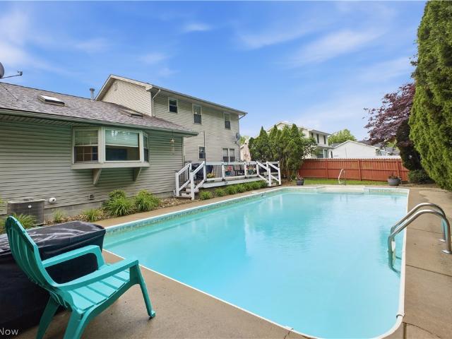 1208 Cedarwood Drive