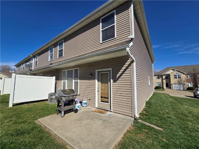 1208 Dustins Way