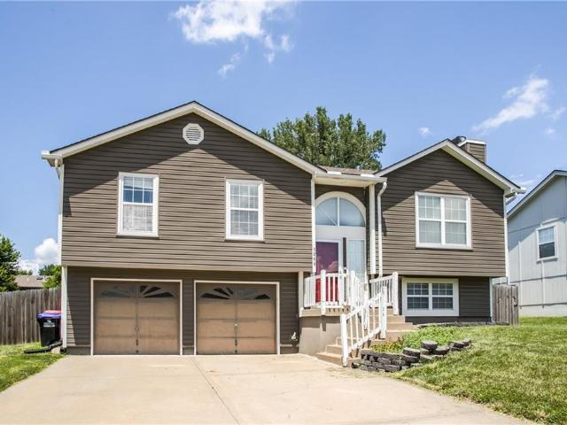 1208 Dogwood Drive