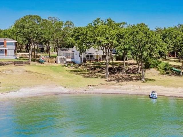 1208 Dorothy Lane, Little Elm, TX 75068