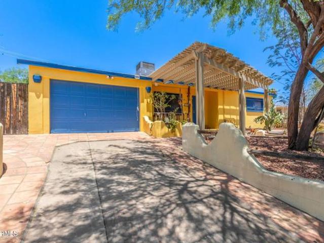 1208 E Mercer Ln, Phoenix, AZ 85020