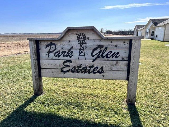 1208 E Park Glen St, Clearwater, KS 67026