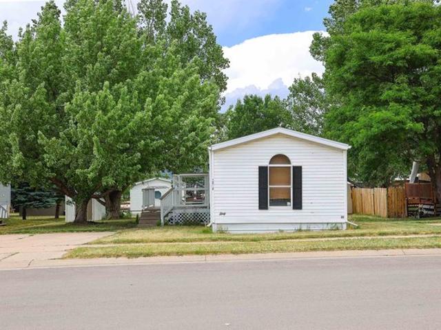 1208 Elkhorn Peak Ln, Spearfish, SD 57783