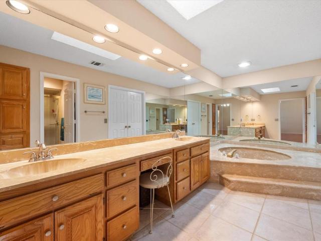 1208 Fairfax Dr, Mansfield, TX 76063 | MLS #21271
