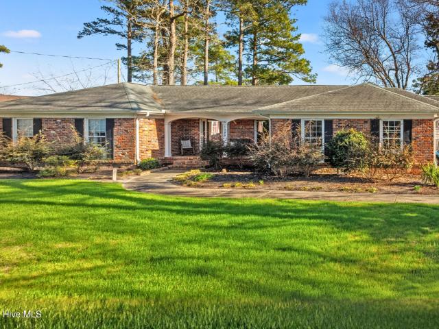 1208 Golfview Drive