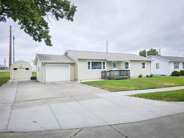 1208 Grant Ave, Norfolk, NE 68701