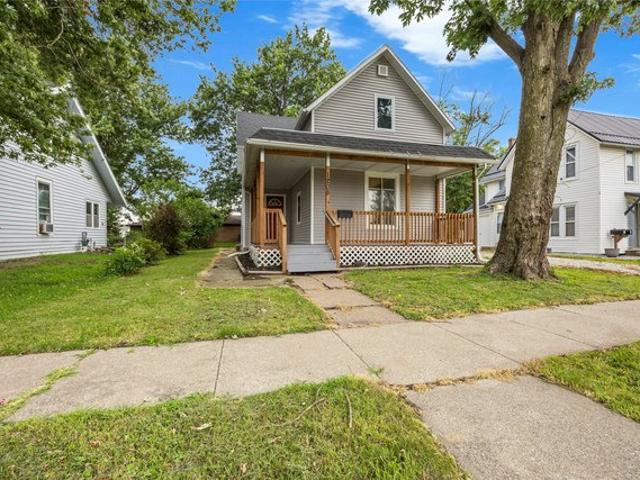 1208 Green Ave, Chariton, IA 50049